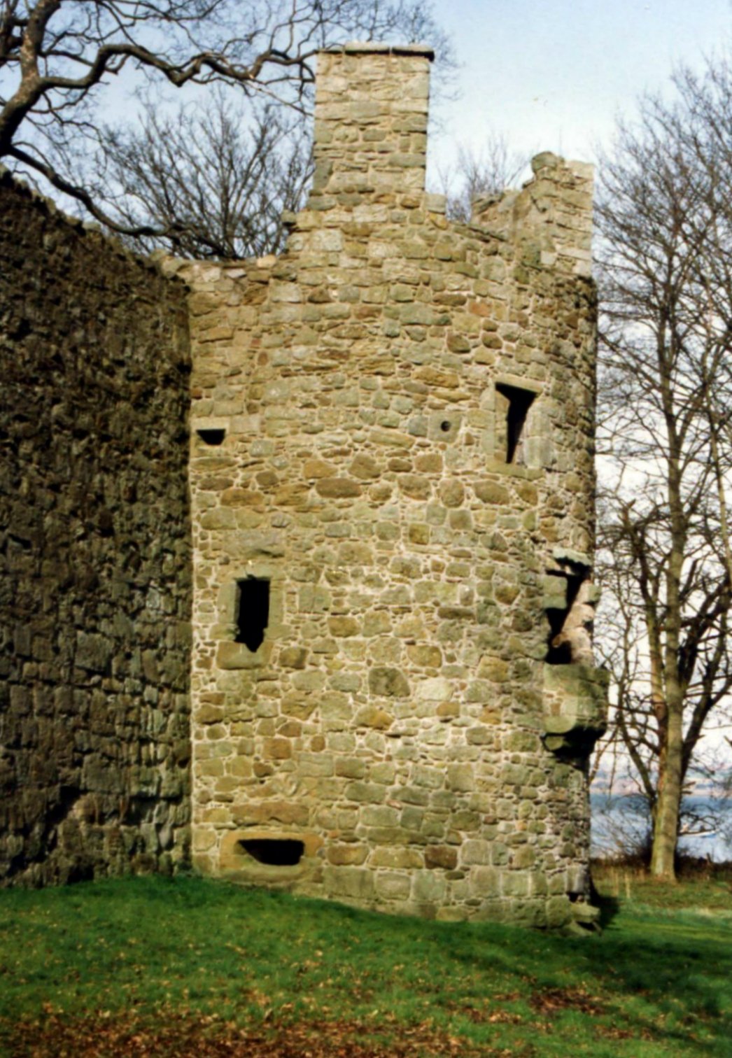 Scottish Castles Experience Day 4 – Ruthven Barracks, Dalwhinnie ...